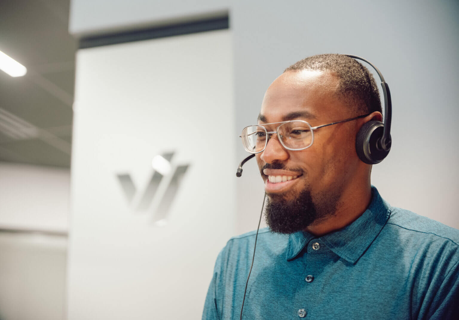 Contact Us | Credit Union Service Center | Vantage West