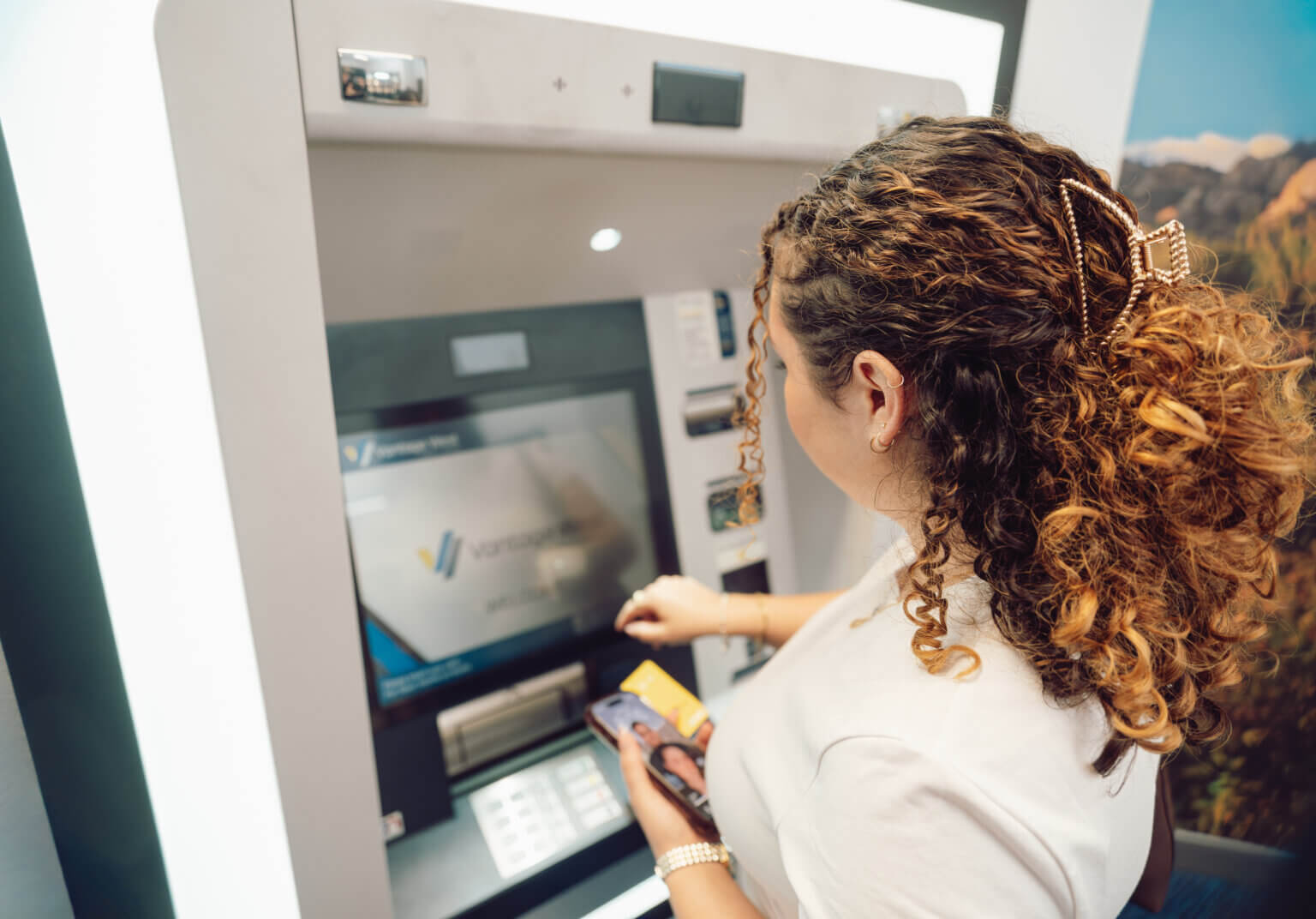 Contact Us | Credit Union Service Center | Vantage West